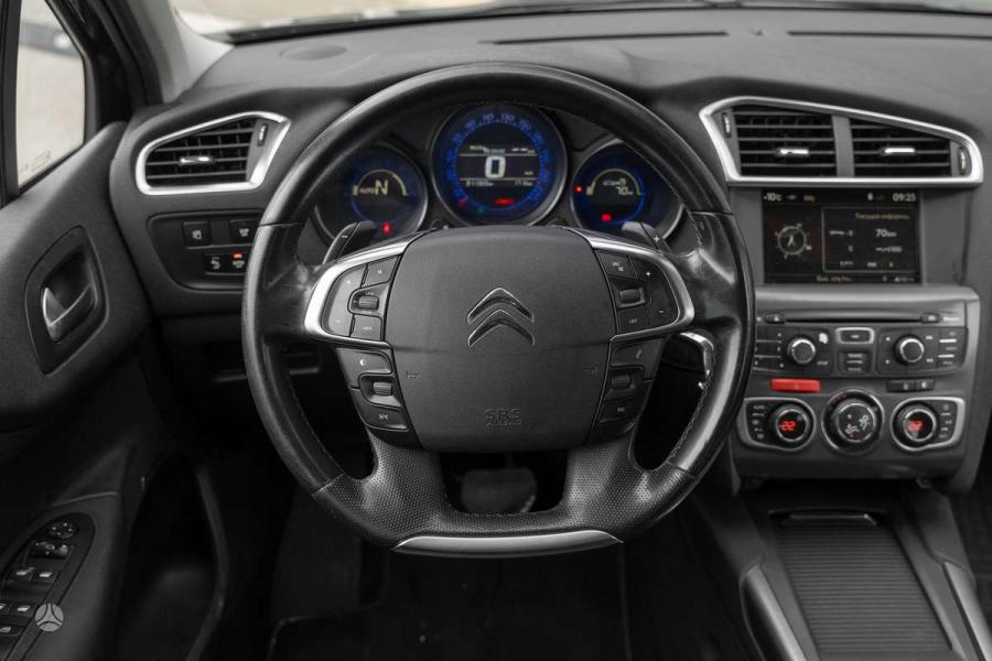 Zils Citroen C4 2012 Viļņa, ar dzinēja tilpumu 1.56 L un nobraukumu 311 tūkst. km par 3900 €, foto 15 vietnē AUTOMOTO.COM.LV