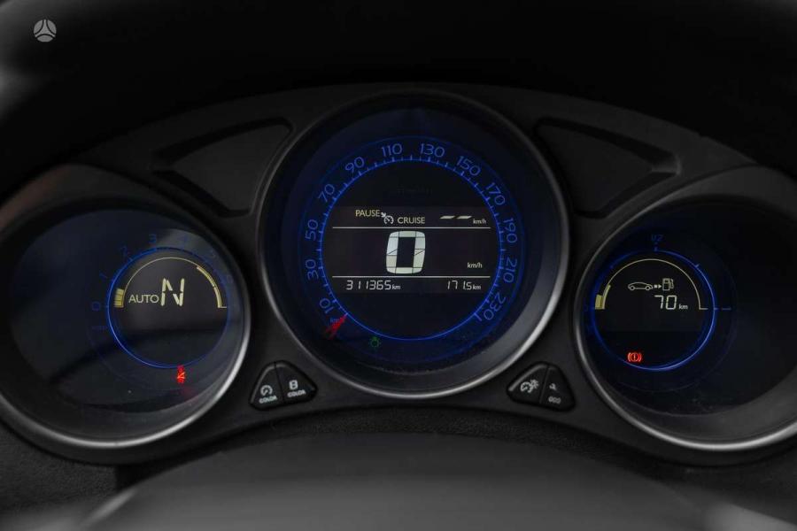 Zils Citroen C4 2012 Viļņa, ar dzinēja tilpumu 1.56 L un nobraukumu 311 tūkst. km par 3900 €, foto 16 vietnē AUTOMOTO.COM.LV