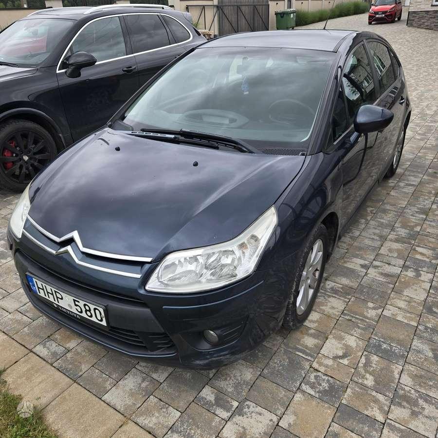 Zils Citroen C4 2014 Viļņa, ar dzinēja tilpumu 1.56 L un nobraukumu 298 tūkst. km par 2600 €, foto 3 vietnē AUTOMOTO.COM.LV