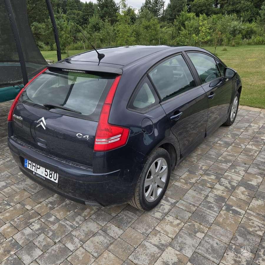Zils Citroen C4 2014 Viļņa, ar dzinēja tilpumu 1.56 L un nobraukumu 298 tūkst. km par 2600 €, foto 6 vietnē AUTOMOTO.COM.LV