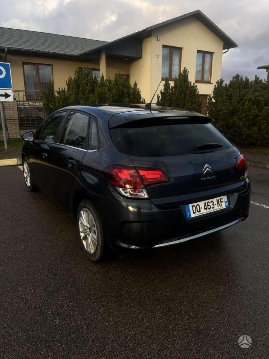 Zils Citroen C4 2015 Tauragė, ar dzinēja tilpumu 1.20 L un nobraukumu 199 tūkst. km par 4300 €, foto 4 vietnē AUTOMOTO.COM.LV