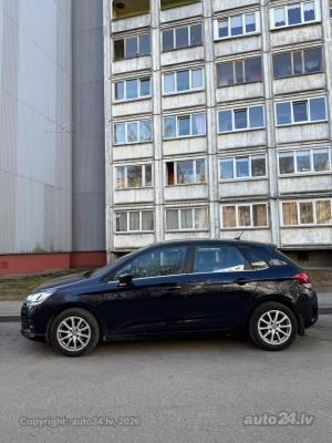 Zils Citroen C4 2016 Rīga, ar dzinēja tilpumu 1.50 L un nobraukumu 194 tūkst. km par 5300 €, foto 3 vietnē AUTOMOTO.COM.LV