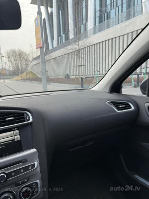 Zils Citroen C4 2016 Rīga, ar dzinēja tilpumu 1.50 L un nobraukumu 194 tūkst. km par 5300 €, foto 6 vietnē AUTOMOTO.COM.LV