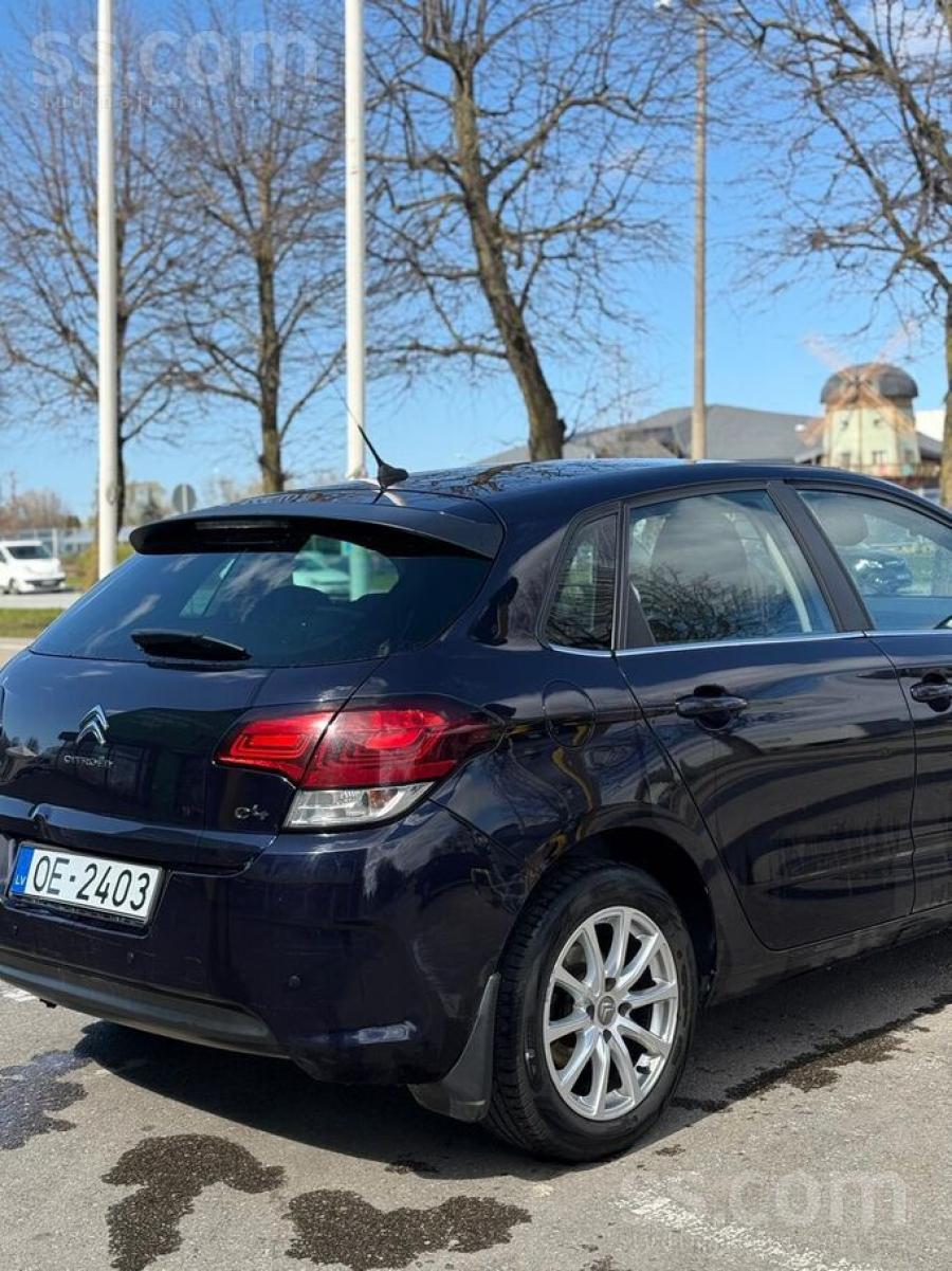 Blue Citroen C4 2016 in Riga, with an engine capacity of 1.60 L and mileage of 194 thousand km for 3400 €, photo 6 on AUTOMOTO.COM.LV