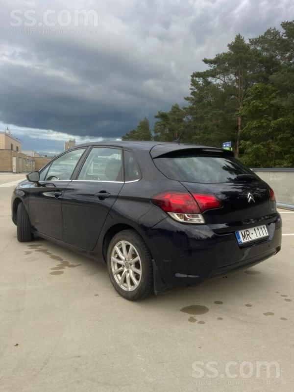 Zils Citroen C4 2016 Rīga, ar dzinēja tilpumu 1.60 L un nobraukumu 200 tūkst. km par 4999 €, foto 4 vietnē AUTOMOTO.COM.LV