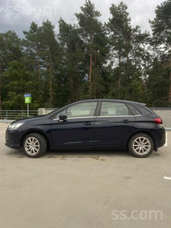 Zils Citroen C4 2016 Rīga, ar dzinēja tilpumu 1.60 L un nobraukumu 200 tūkst. km par 4999 €, foto 8 vietnē AUTOMOTO.COM.LV