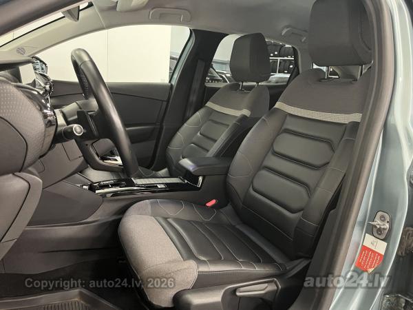 Синий Ситроен С4 2021 в Таллин, объемом двигателя 1.50 л и пробегом 125 тыс. км за 12400 €, фото 9 на AUTOMOTO.COM.LV