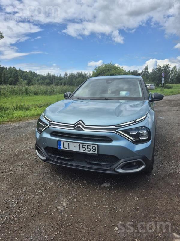 Blue Citroen C4 2021 in Jelgava, with an engine capacity of 1.50 L and mileage of 146 thousand km for 13500 €, photo 2 on AUTOMOTO.COM.LV