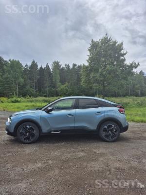 Blue Citroen C4 2021 in Jelgava, with an engine capacity of 1.50 L and mileage of 146 thousand km for 13500 €, photo 4 on AUTOMOTO.COM.LV
