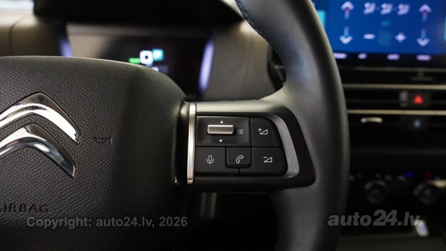 Blue Citroen C4 2023 in Tallinn, with an engine capacity of 0.00 L and mileage of 27 thousand km for 30900 €, photo 15 on AUTOMOTO.COM.LV