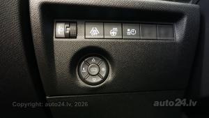 Blue Citroen C4 2023 in Tallinn, with an engine capacity of 0.00 L and mileage of 27 thousand km for 30900 €, photo 16 on AUTOMOTO.COM.LV