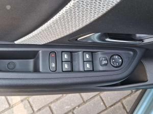 Blue Citroen C4 2023 in Vilnius, with an engine capacity of 1.20 L and mileage of 56 thousand km for 16500 €, photo 14 on AUTOMOTO.COM.LV