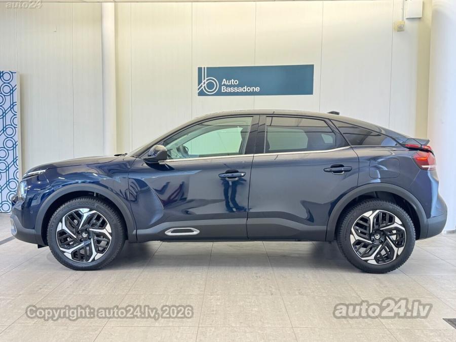 Zils Citroen C4 2024 Tallina, ar dzinēja tilpumu 1.50 L un nobraukumu 14 tūkst. km par 24900 €, foto 4 vietnē AUTOMOTO.COM.LV