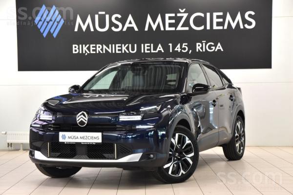 Zils Citroen C4 2025 Rīga, ar dzinēja tilpumu 1.20 L un nobraukumu 4 tūkst. km par 23990 €, foto 1 vietnē AUTOMOTO.COM.LV