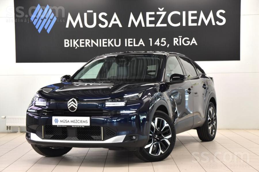 Zils Citroen C4 2025 Rīga, ar dzinēja tilpumu 1.20 L un nobraukumu 4 tūkst. km par 23990 €, foto 1 vietnē AUTOMOTO.COM.LV