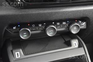 Zils Citroen C4 2025 Rīga, ar dzinēja tilpumu 1.20 L un nobraukumu 4 tūkst. km par 23990 €, foto 19 vietnē AUTOMOTO.COM.LV