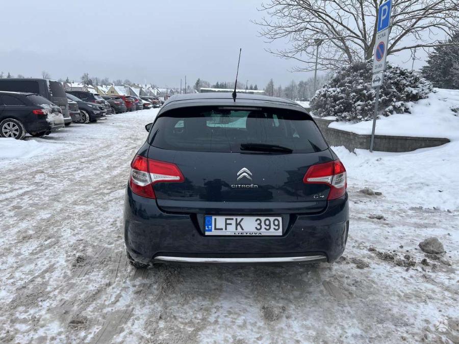 Blue Citroen C4 2014 in Alytus, with an engine capacity of 1.56 L and mileage of 243 thousand km for 4200 €, photo 5 on AUTOMOTO.COM.LV
