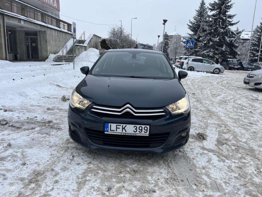 Blue Citroen C4 2014 in Alytus, with an engine capacity of 1.56 L and mileage of 243 thousand km for 4200 €, photo 6 on AUTOMOTO.COM.LV
