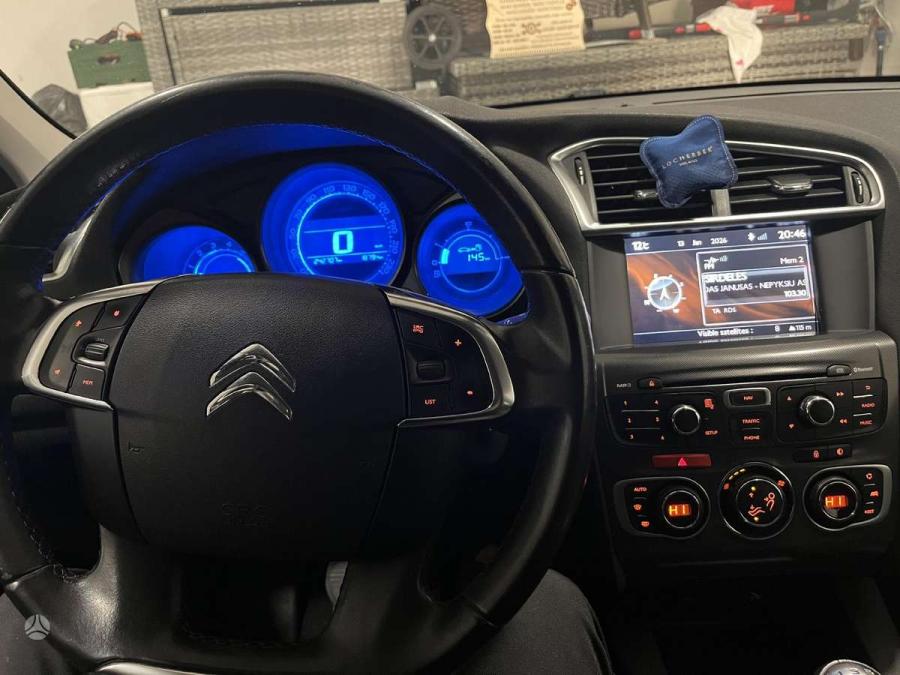 Blue Citroen C4 2014 in Alytus, with an engine capacity of 1.56 L and mileage of 243 thousand km for 4200 €, photo 10 on AUTOMOTO.COM.LV