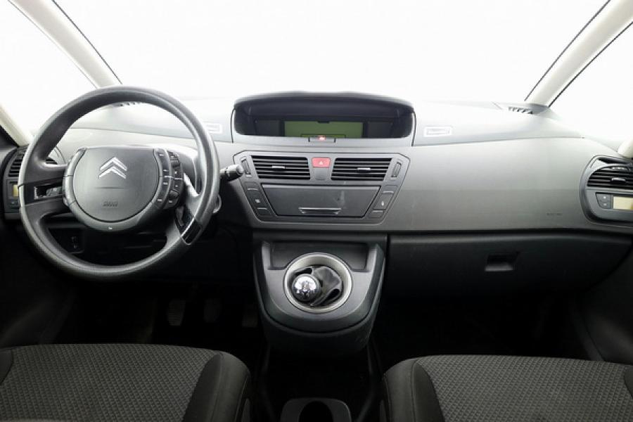 Blue Citroen C4 2011 in Tallinn, with an engine capacity of 1.60 L and mileage of 334 thousand km for 1699 €, photo 6 on AUTOMOTO.COM.LV