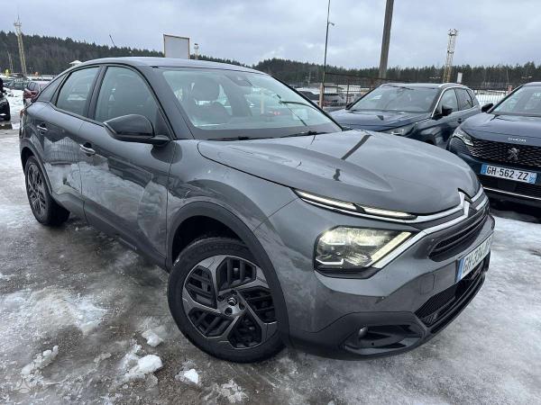 Brown Citroen C4 2022 in Vilnius, with an engine capacity of 1.20 L and mileage of 184 thousand km for 10889 €, photo 4 on AUTOMOTO.COM.LV