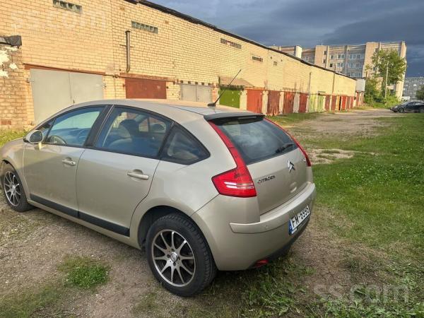 Brūns Citroen C4 2007 Daugavpils, ar dzinēja tilpumu 1.60 L un nobraukumu 95 tūkst. km par 2650 €, foto 5 vietnē AUTOMOTO.COM.LV