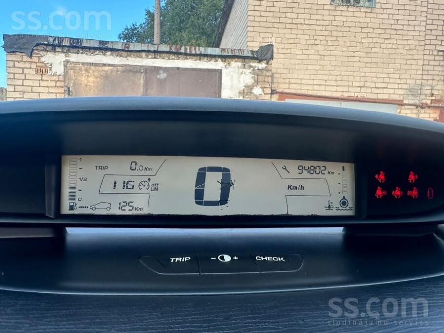 Коричневый Ситроен С4 2007 в Даугавпилс, объемом двигателя 1.60 л и пробегом 95 тыс. км за 2650 €, фото 14 на AUTOMOTO.COM.LV