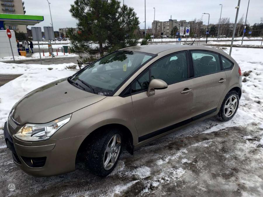 Brūns Citroen C4 2009 Viļņa, ar dzinēja tilpumu 1.56 L un nobraukumu 319 tūkst. km par 2500 €, foto 1 vietnē AUTOMOTO.COM.LV