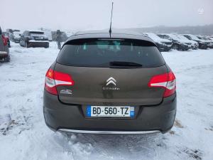 Brown Citroen C4 2010 in Taurage, with an engine capacity of 1.56 L and mileage of 193 thousand km for 4200 €, photo 6 on AUTOMOTO.COM.LV