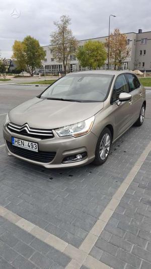 Brown Citroen C4 2010 in Kaunas, with an engine capacity of 1.60 L and mileage of 65 thousand km for 2499 €, photo  on AUTOMOTO.COM.LV