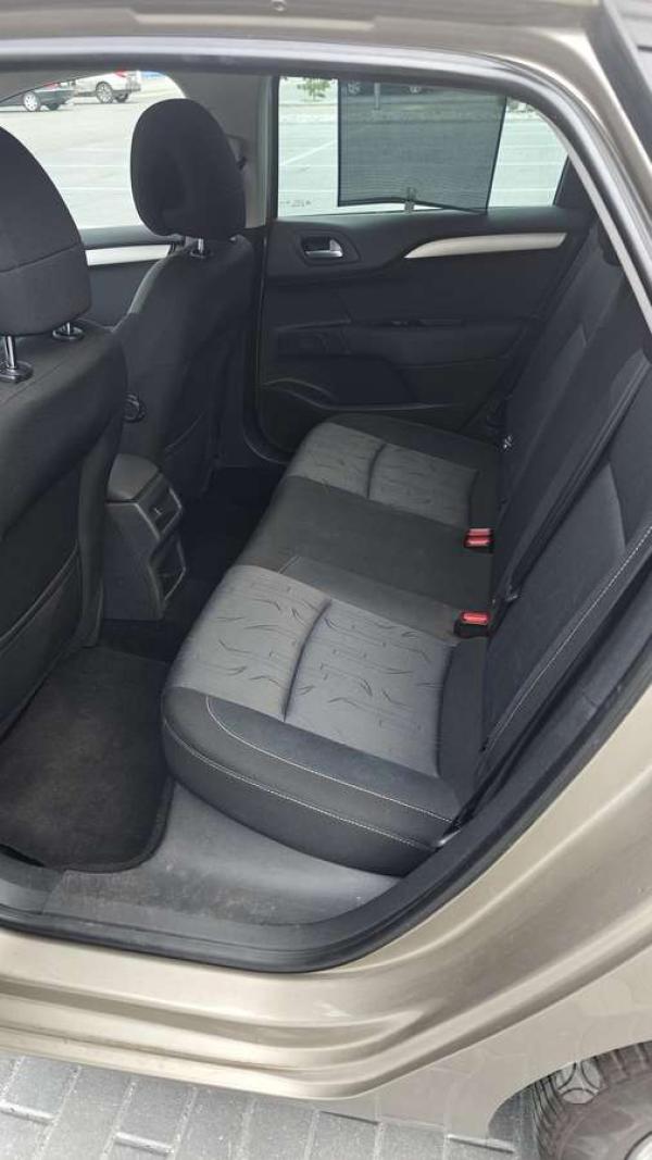 Brown Citroen C4 2010 in Kaunas, with an engine capacity of 1.60 L and mileage of 65 thousand km for 2499 €, photo 7 on AUTOMOTO.COM.LV