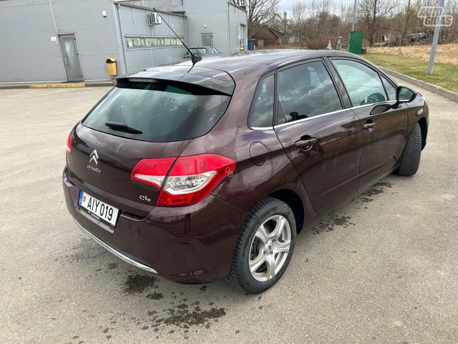 Brūns Citroen C4 2011 Viļņa, ar dzinēja tilpumu 1.60 L un nobraukumu 240 tūkst. km par 2900 €, foto 5 vietnē AUTOMOTO.COM.LV