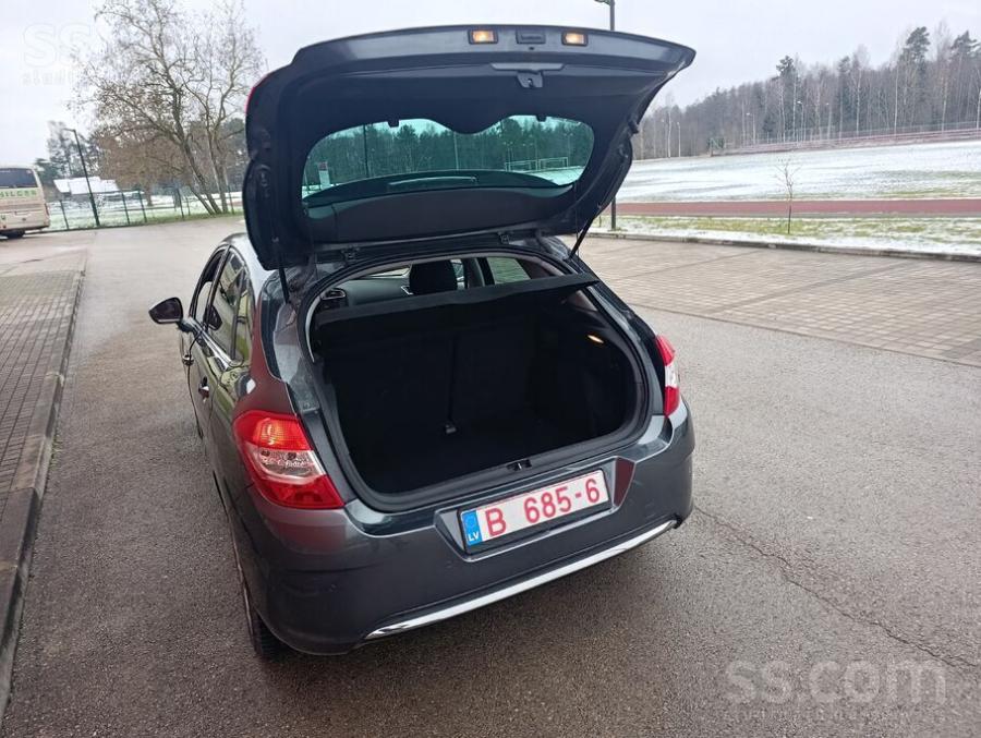 Brown Citroen C4 2012 in Rezekne, with an engine capacity of 1.60 L and mileage of 246 thousand km for 3050 €, photo 14 on AUTOMOTO.COM.LV