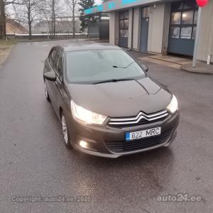 Brown Citroen C4 2012 in Tallinn, with an engine capacity of 1.60 L and mileage of 212 thousand km for 2399 €, photo 3 on AUTOMOTO.COM.LV