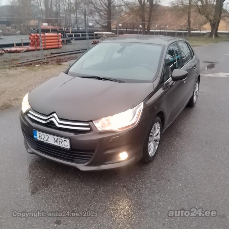 Brown Citroen C4 2012 in Tallinn, with an engine capacity of 1.60 L and mileage of 212 thousand km for 2399 €, photo 4 on AUTOMOTO.COM.LV