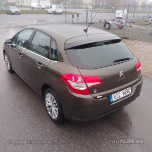 Brown Citroen C4 2012 in Tallinn, with an engine capacity of 1.60 L and mileage of 212 thousand km for 2399 €, photo 6 on AUTOMOTO.COM.LV