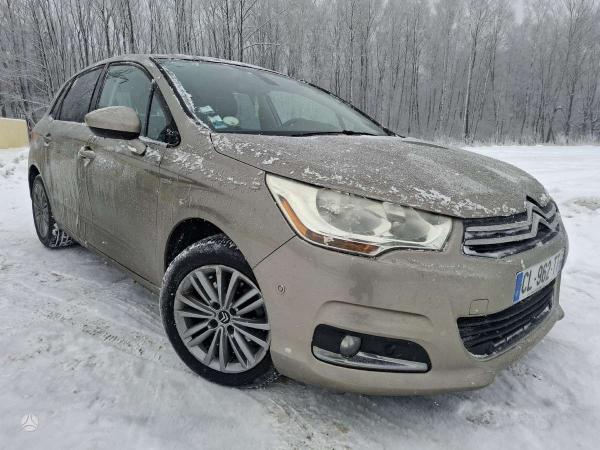 Brown Citroen C4 2012 in Kaunas, with an engine capacity of 1.56 L and mileage of 254 thousand km for 4250 €, photo 1 on AUTOMOTO.COM.LV