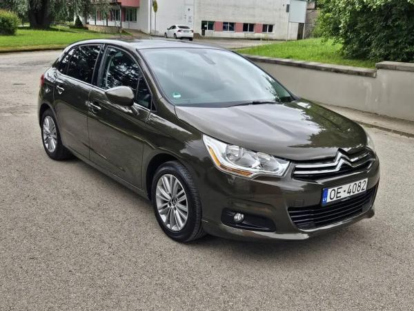 Brūns Citroen C4 2012 Jēkabpils, ar dzinēja tilpumu 1.60 L un nobraukumu 198 tūkst. km par 4890 €, foto 3 vietnē AUTOMOTO.COM.LV