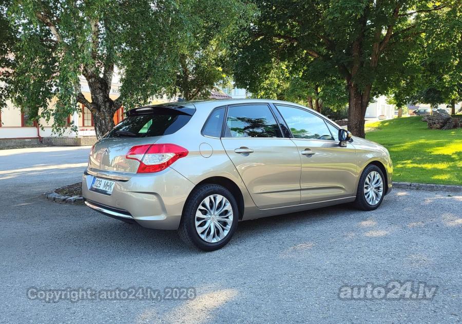 Brown Citroen C4 2012 in Tartu, with an engine capacity of 1.60 L and mileage of 196 thousand km for 4790 €, photo 6 on AUTOMOTO.COM.LV