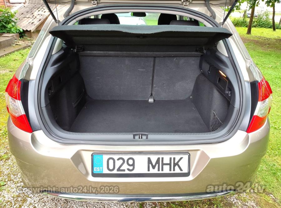 Brown Citroen C4 2012 in Tartu, with an engine capacity of 1.60 L and mileage of 196 thousand km for 4790 €, photo 23 on AUTOMOTO.COM.LV