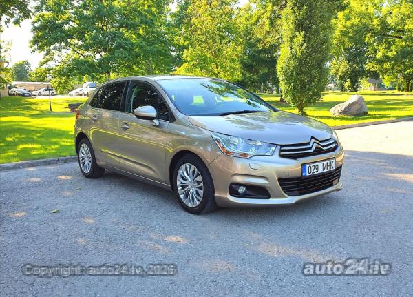 Brown Citroen C4 2012 in Tartu, with an engine capacity of 1.60 L and mileage of 196 thousand km for 3490 €, photo 4 on AUTOMOTO.COM.LV