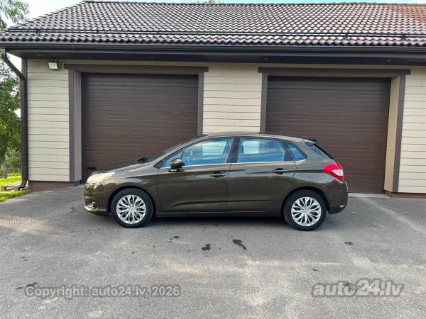 Brown Citroen C4 2012 in Parnu, with an engine capacity of 1.60 L and mileage of 218 thousand km for 2990 €, photo 5 on AUTOMOTO.COM.LV