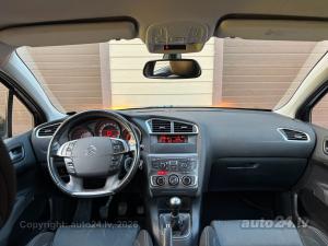 Brown Citroen C4 2012 in Parnu, with an engine capacity of 1.60 L and mileage of 218 thousand km for 2990 €, photo 10 on AUTOMOTO.COM.LV