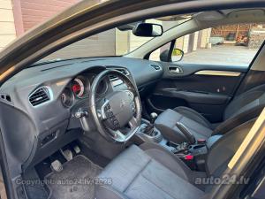 Brown Citroen C4 2012 in Parnu, with an engine capacity of 1.60 L and mileage of 218 thousand km for 2990 €, photo 11 on AUTOMOTO.COM.LV