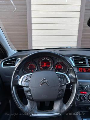 Brown Citroen C4 2012 in Parnu, with an engine capacity of 1.60 L and mileage of 218 thousand km for 2990 €, photo 13 on AUTOMOTO.COM.LV
