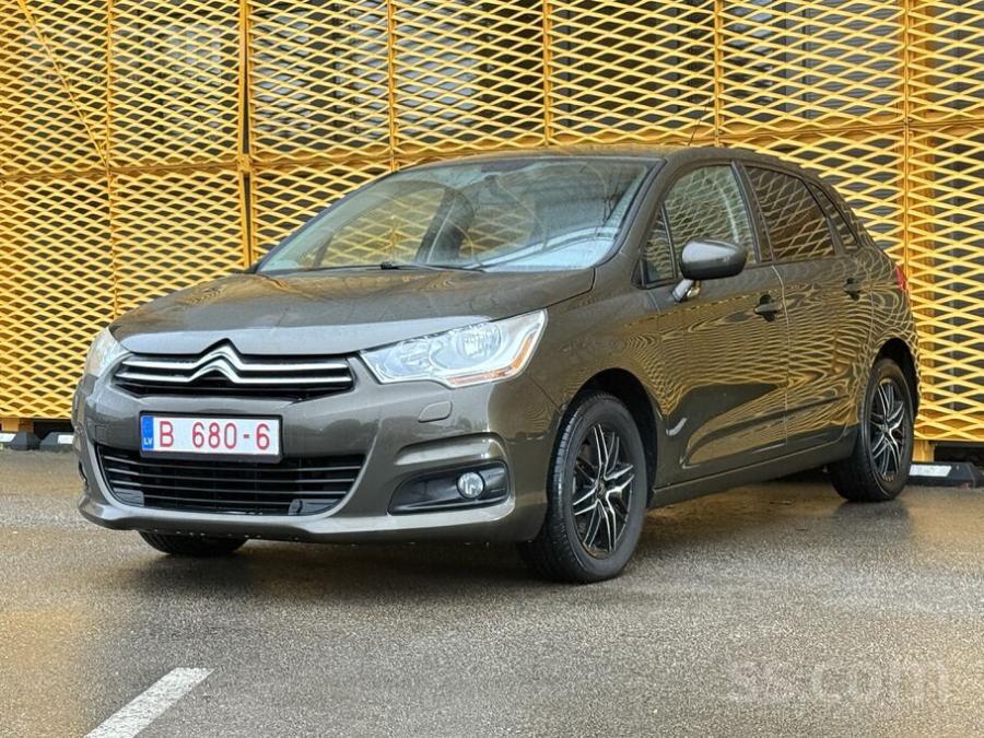Brown Citroen C4 2013 in Ogre, with an engine capacity of 1.60 L and mileage of 152 thousand km for 4995 €, photo 3 on AUTOMOTO.COM.LV