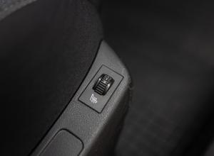 Brūns Citroen C4 2013 Tallina, ar dzinēja tilpumu 1.60 L un nobraukumu 226 tūkst. km par 3999 €, foto 10 vietnē AUTOMOTO.COM.LV