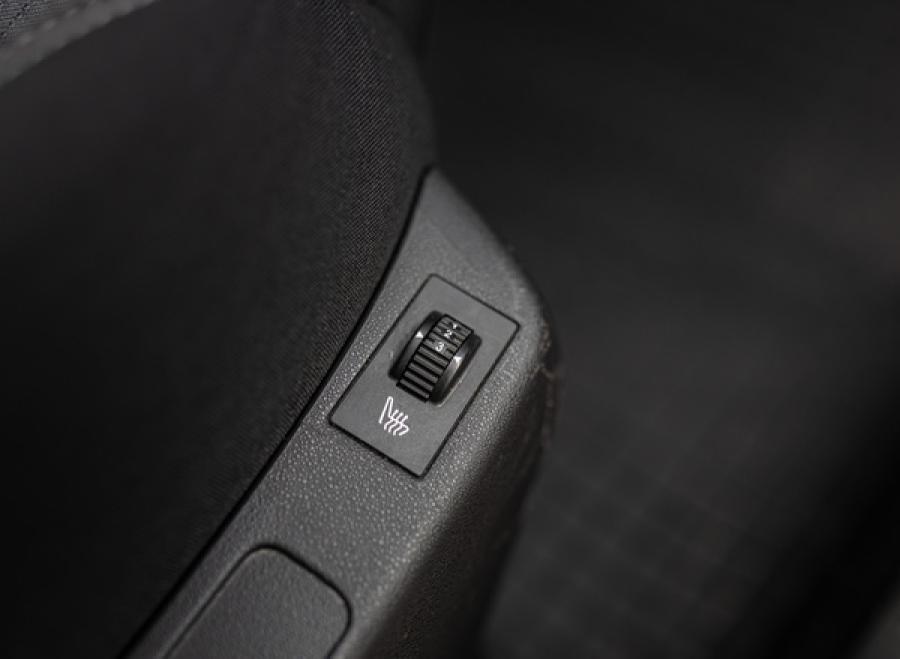 Brūns Citroen C4 2013 Tallina, ar dzinēja tilpumu 1.60 L un nobraukumu 226 tūkst. km par 3999 €, foto 10 vietnē AUTOMOTO.COM.LV