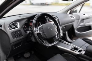 Brūns Citroen C4 2013 Tallina, ar dzinēja tilpumu 1.60 L un nobraukumu 226 tūkst. km par 3999 €, foto 16 vietnē AUTOMOTO.COM.LV