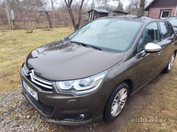 Brūns Citroen C4 2015 Tallina, ar dzinēja tilpumu 1.60 L un nobraukumu 188 tūkst. km par 4999 €, foto 7 vietnē AUTOMOTO.COM.LV